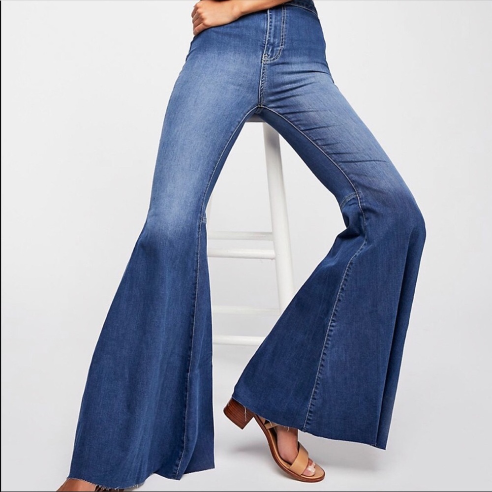 Free People Just Float On Flare Jeans - Gem